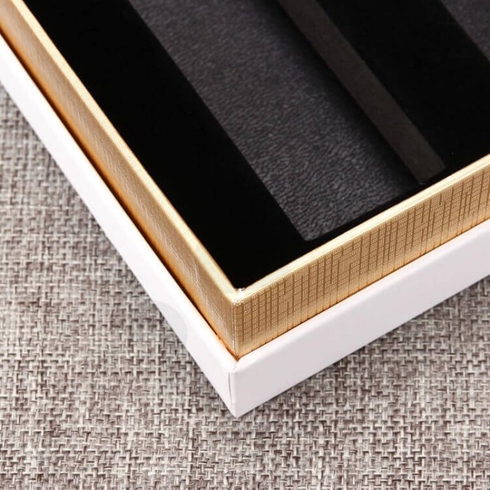 Custom Cosmetic Printing Cardboard Box With EVA insert