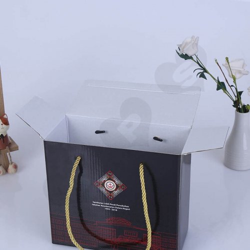 Custom Gift Packaging Box with Nylon Handle- Shanghai BPS