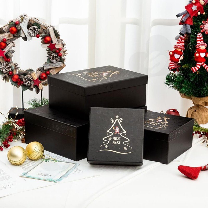 Christmas Season Gift Box With Gold Foil Stamping